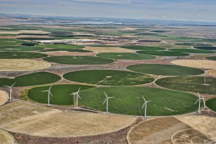 Threemile Canyon Farms photo displays by Gildemeister